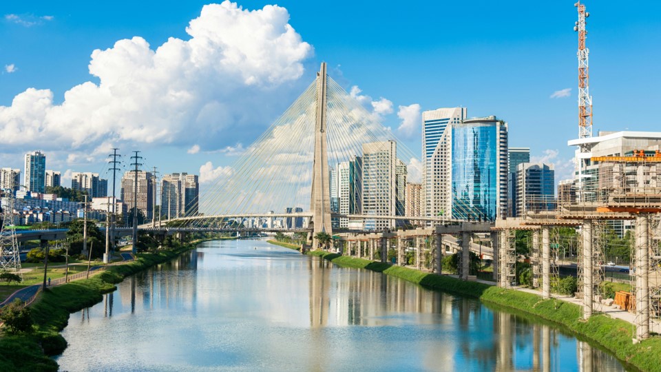 Expanding the provision of life-enhancing renal care in Brazil